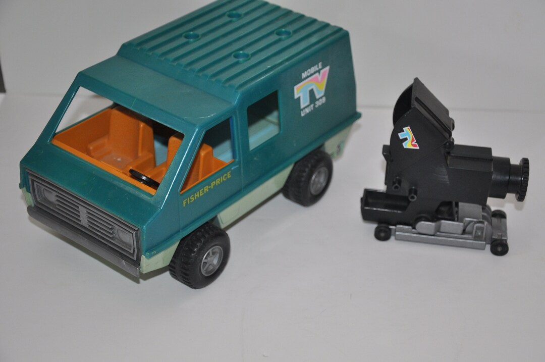 Vintage 1977 Fisher Price Adventure People TV Action Team #309 Green ...