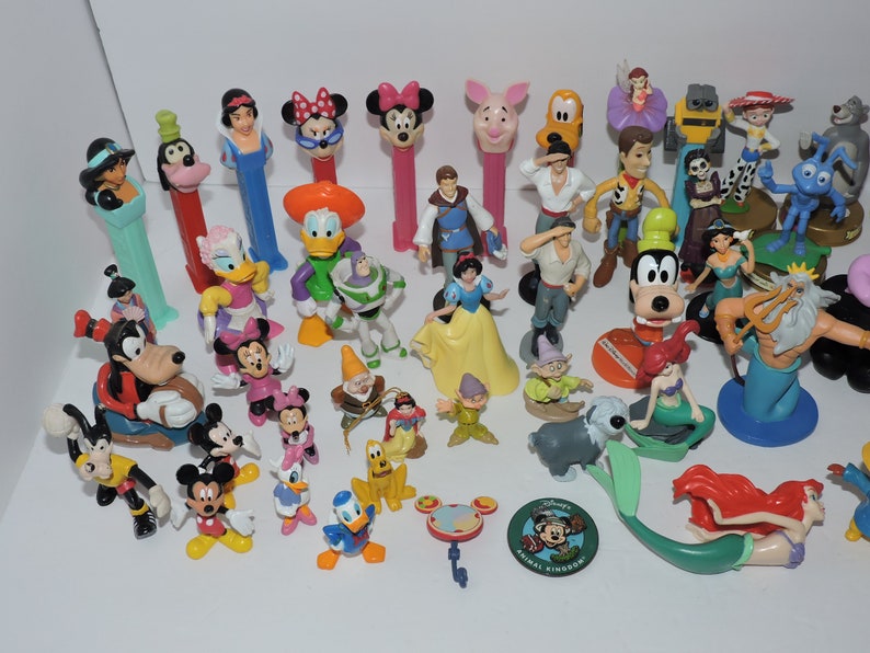 Huge Lot of Walt Disney Character Toys - Etsy