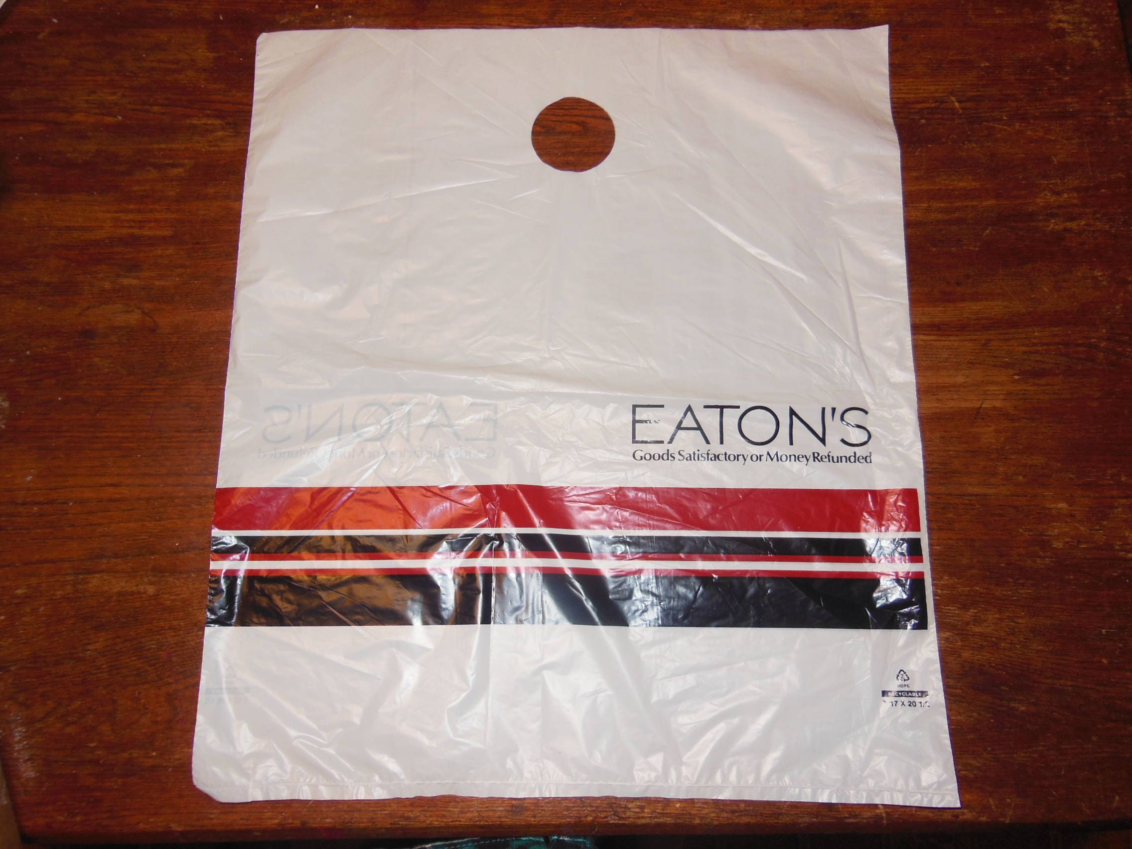 3 Vintage Eaton's Plastic Bags - Etsy Canada