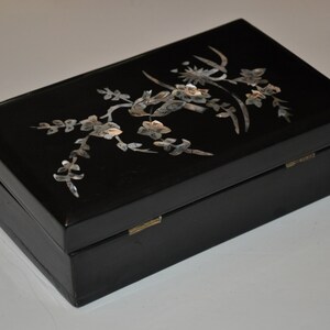 Vintage Abalone Pearl Inlay Black Laquered Jewelry Box With Bird and ...