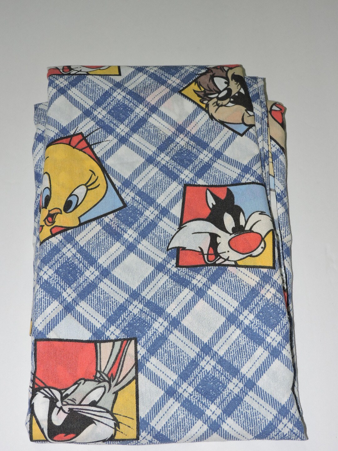Looney Tunes Plaid Twin Flat Bed Sheet 1995 Tweety Slyvester Bugs Bunny ...