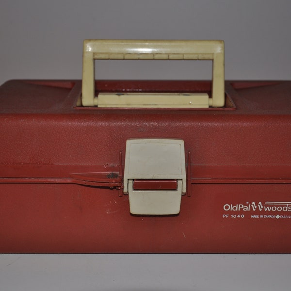 Vintage Tackle Box - Etsy