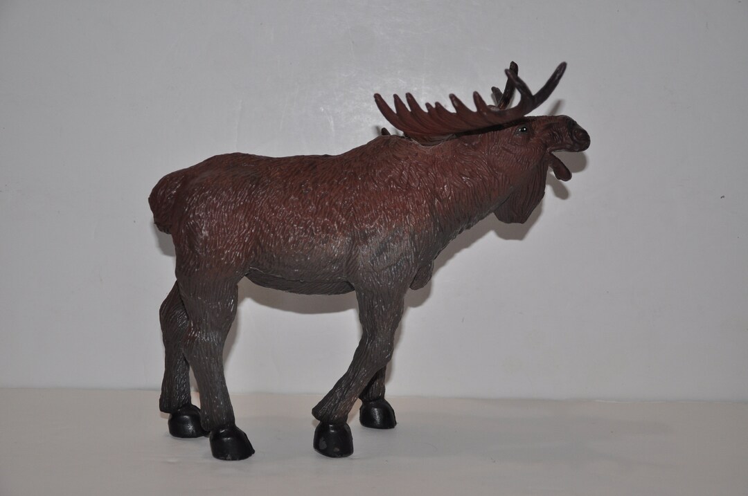 Moose Hard Plastic Figure Toy 7" X 8'' - Etsy