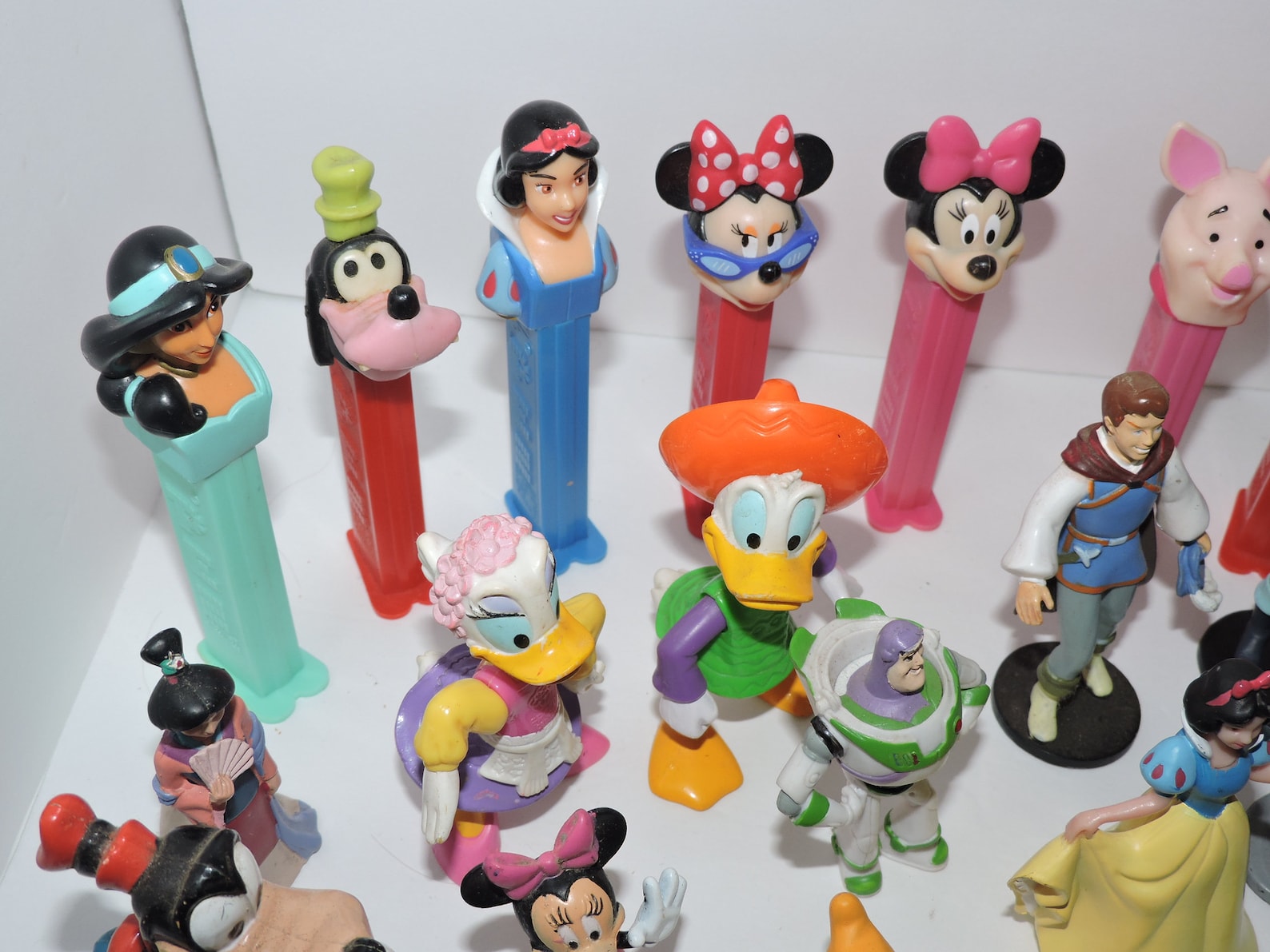 Huge Lot of Walt Disney Character Toys - Etsy