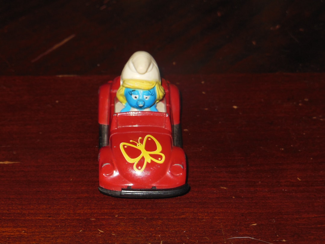 Smurfette in Red Diecast Car 1982 by ERTL Die Cast Car Vintage Smurfs ...