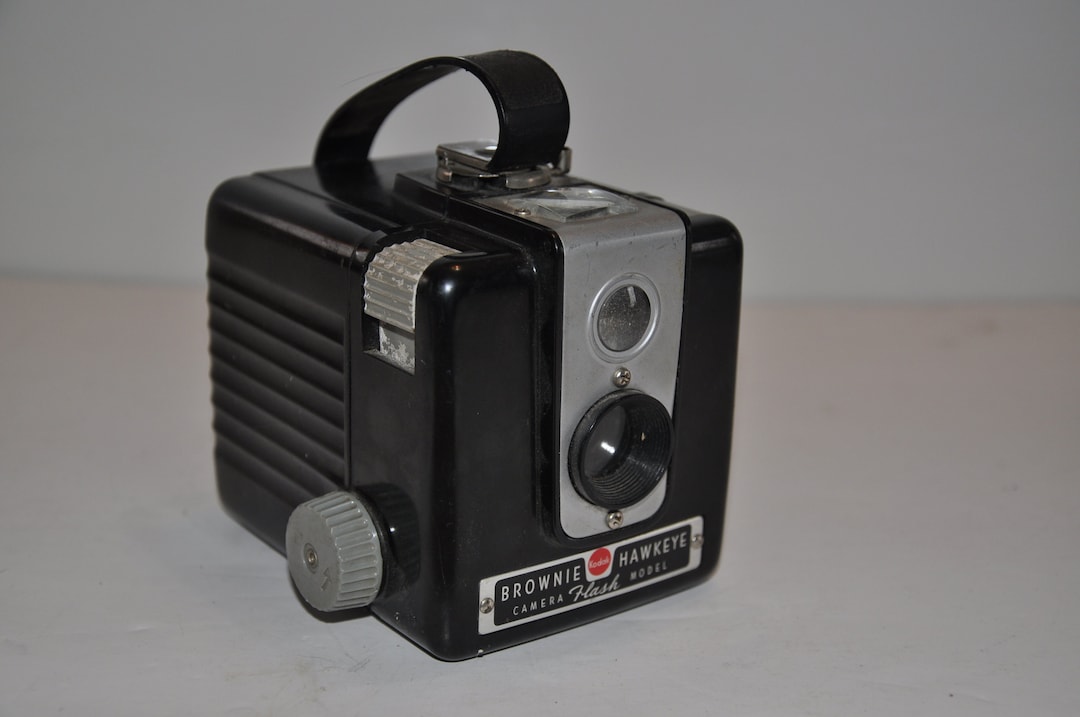 Vintage Kodak Brownie Hawkeye Camera - Etsy