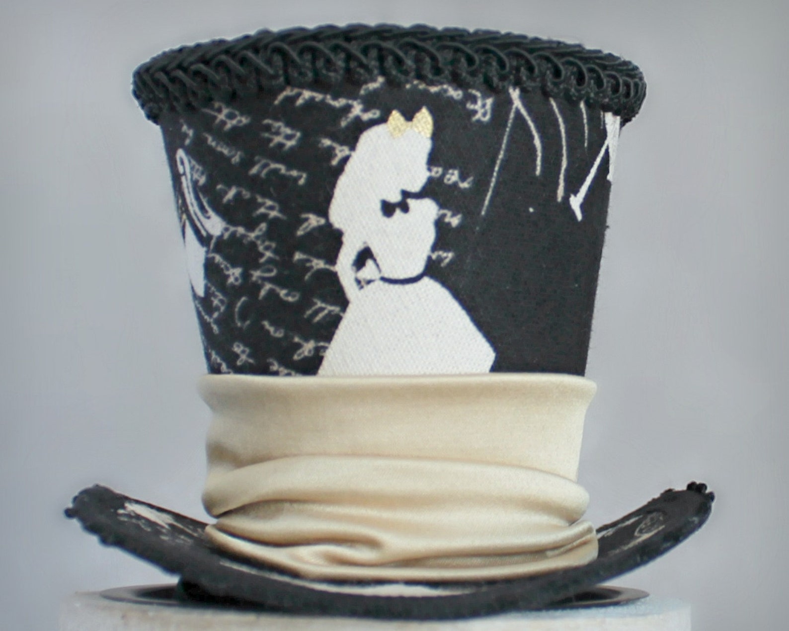 Alice Mini Top Hat Alice in Wonderland Mad Hatter Hat | Etsy Canada