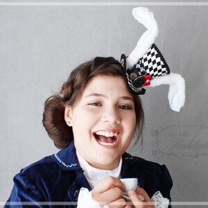 White Rabbit Mini Top Hat, Mini Top Hat, Alice in Wonderland, Mad ...