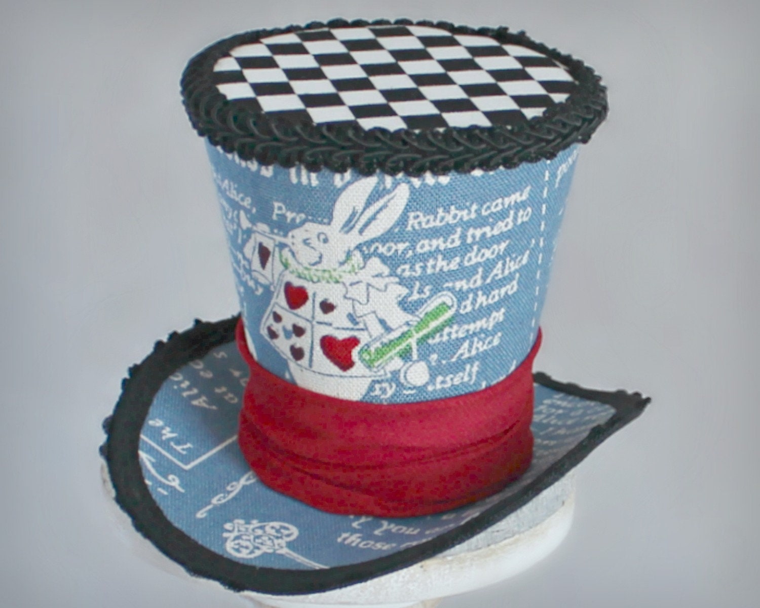 Alice Mini Top Hat Alice in Wonderland Mad Hatter Hat - Etsy Canada