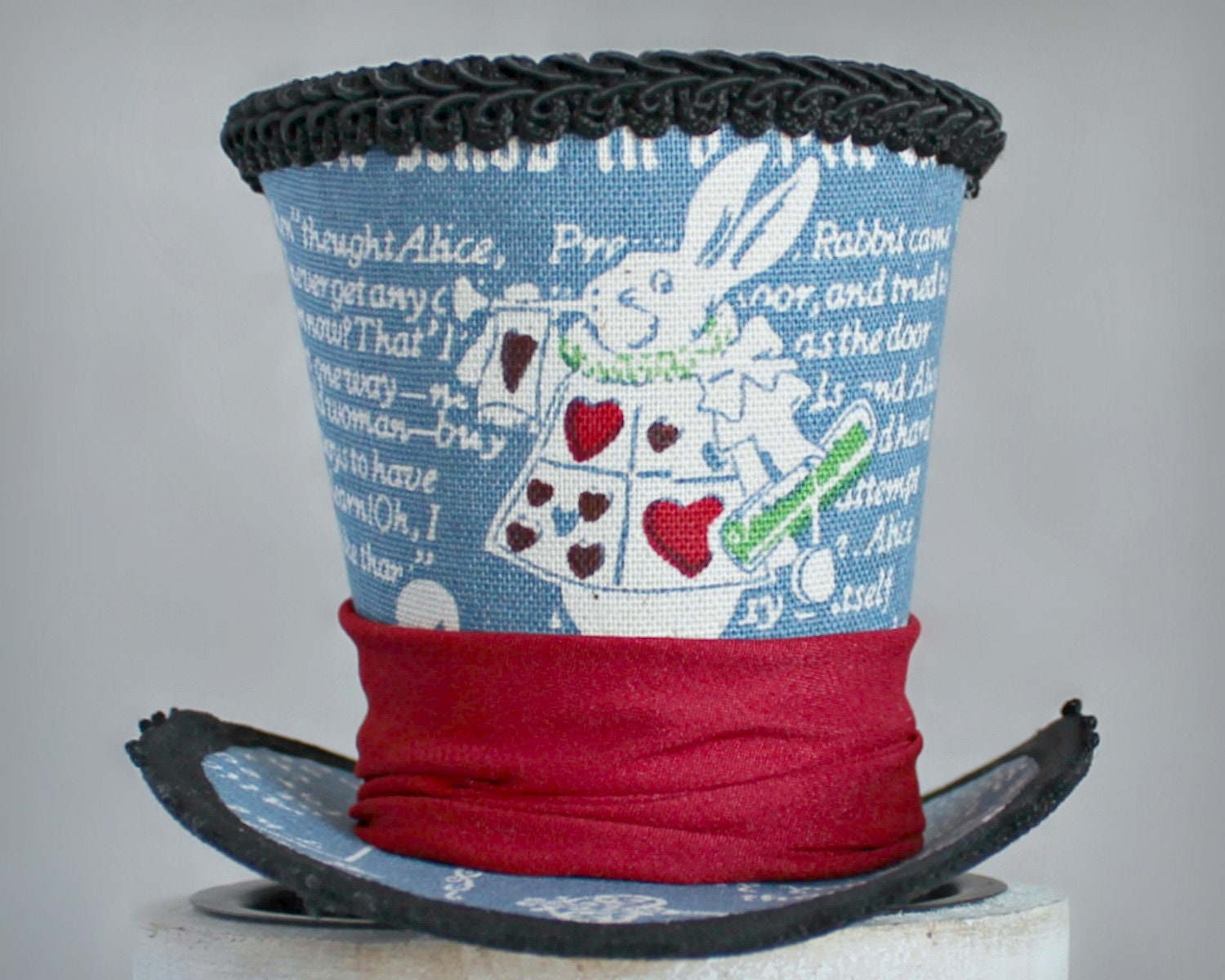 Alice Mini Top Hat Alice in Wonderland Mad Hatter Hat - Etsy Canada