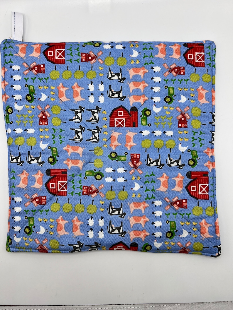 Farm Animals With Barns and Tractors Pot Holder, Hot Pad, Animals ...