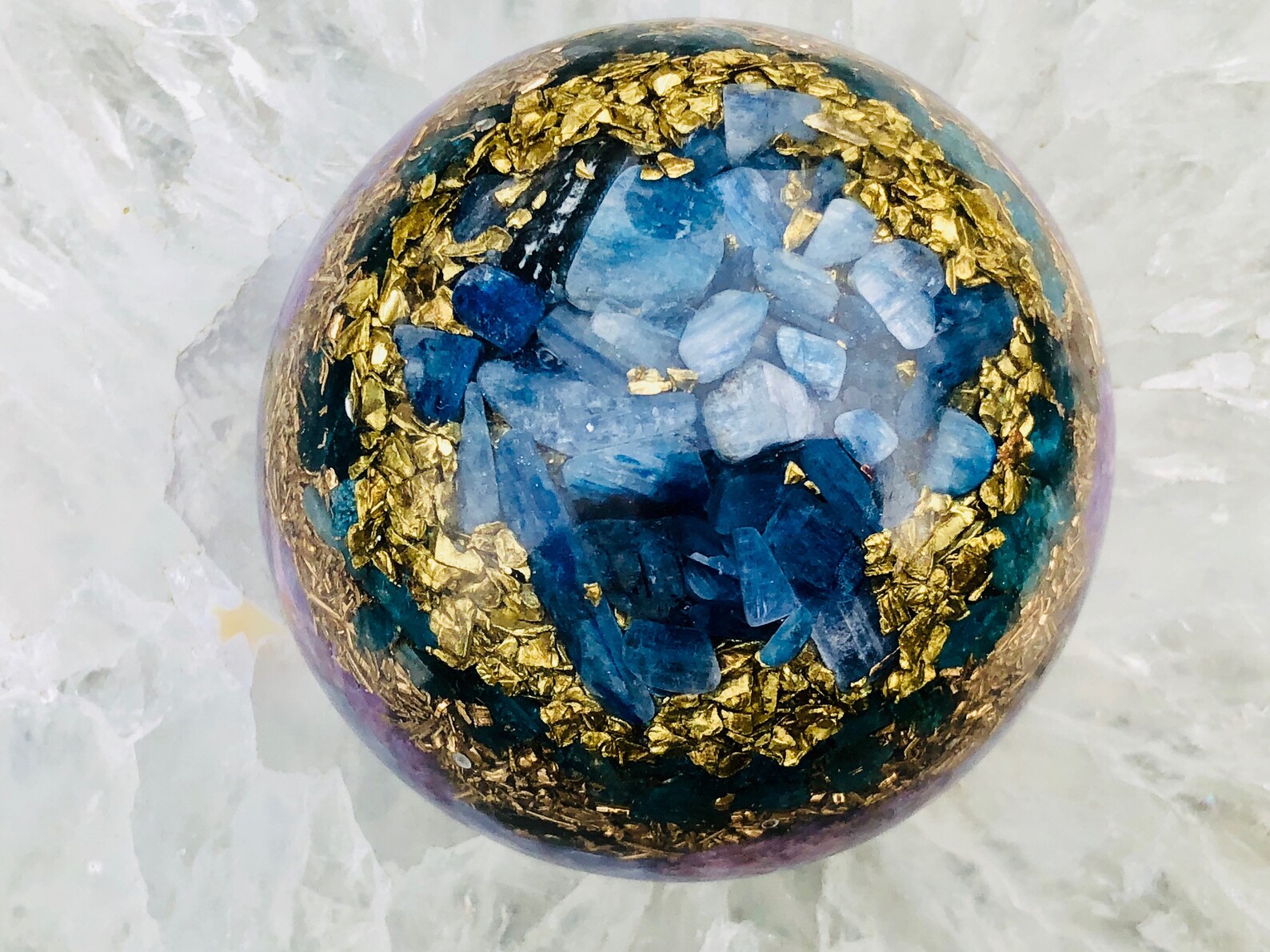 Orgonite® Orgone Dome Blue Kyanite/blue Apatite/charoite FREE WORLDWIDE ...