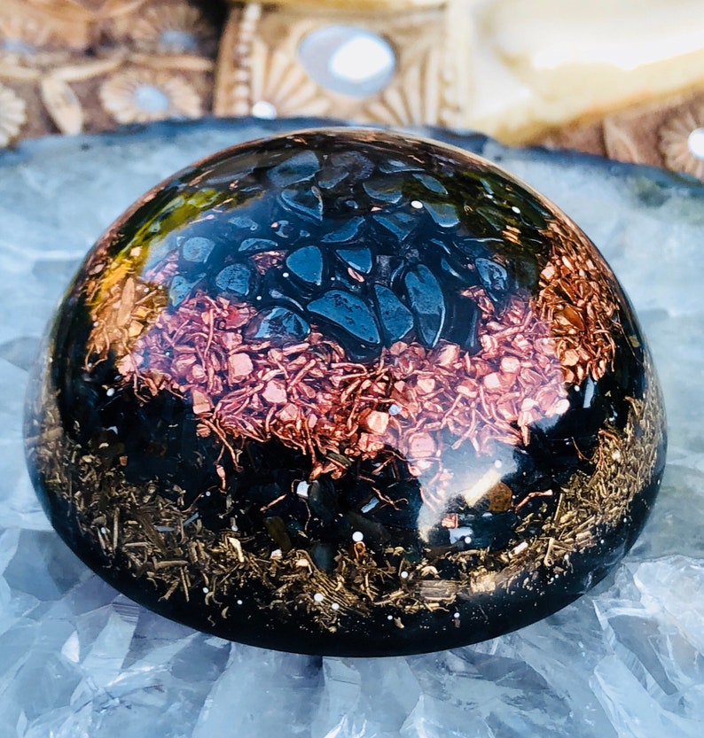 Orgonite® Orgone Dome Hematite/black Obsidian FREE - Etsy
