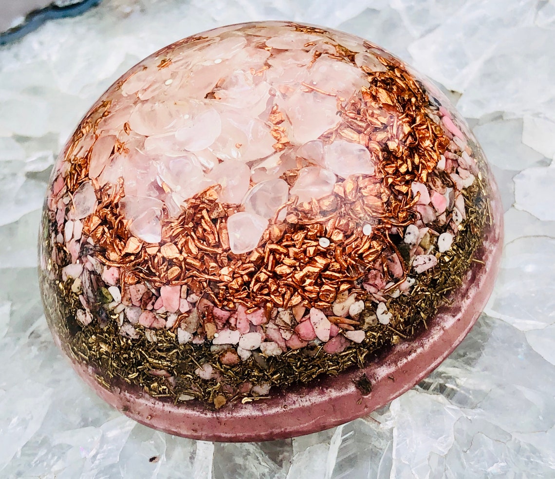 Orgonite® Orgone Dome Rhodonite/rose Quartz FREE WORLDWIDE - Etsy