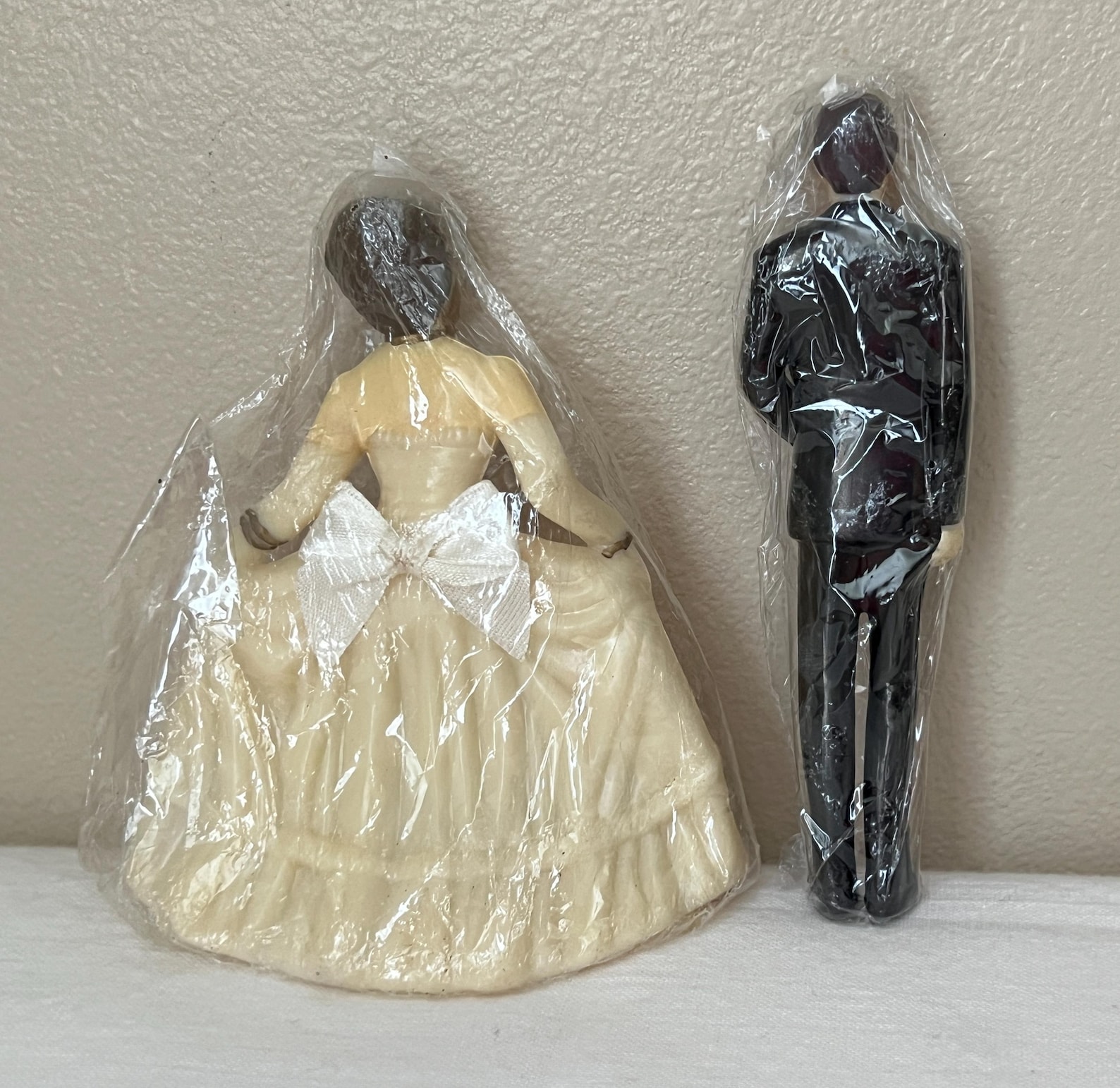 Vintage Plastic Bride Groom Wedding Cake Toppers, 4" Tall Couple ...