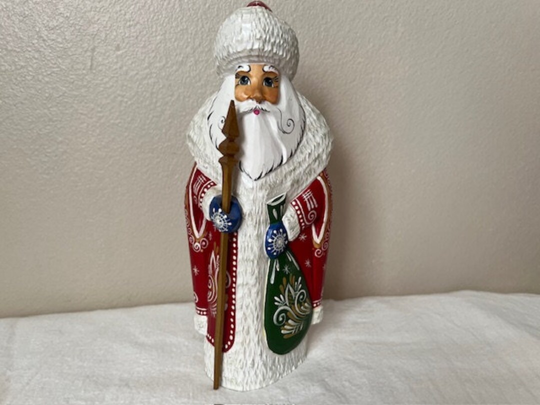 Russian Carved Santa, Russian Ded Moroz, Russian Grandfather Frost ...