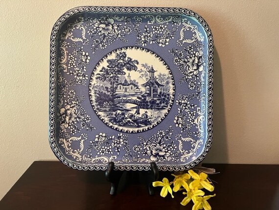 Vintage Daher Chinoiserie Tray Daher Blue White Pagoda Tray - Etsy