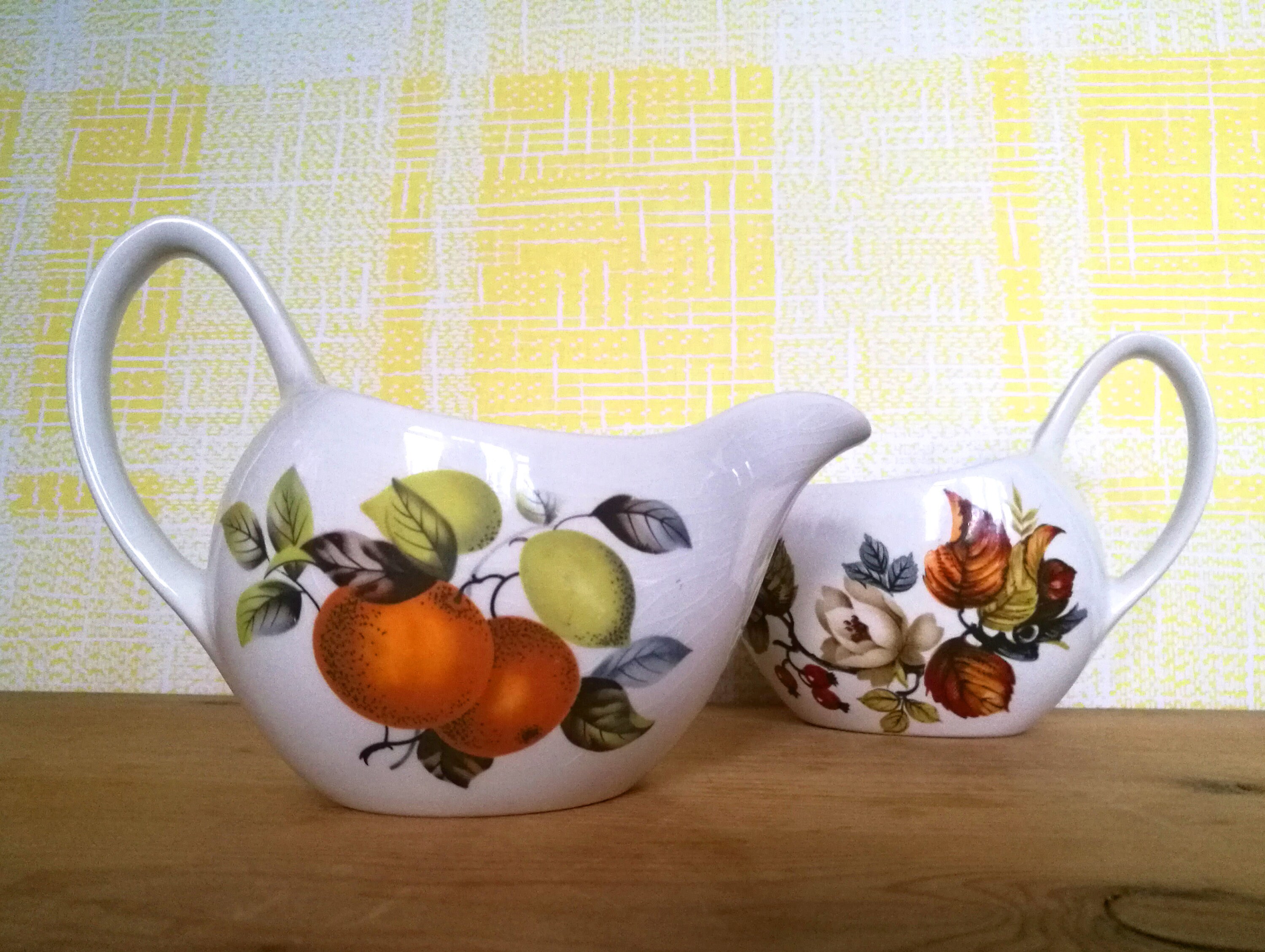 Midwinter Stylecraft Fashion Shape Pair of Milk Jugs / Creamers ...