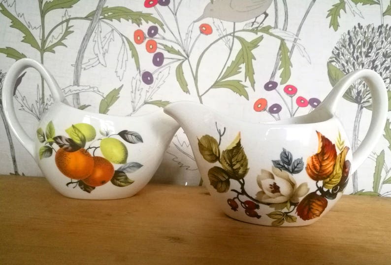 Midwinter Stylecraft Fashion Shape Pair of Milk Jugs / Creamers ...