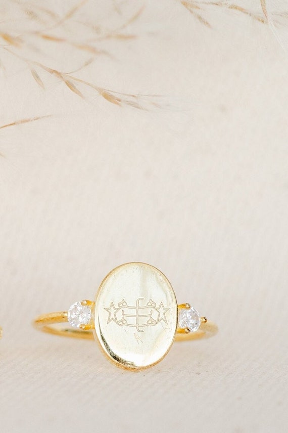 Oval Baha'i Ringstone Ring | Etsy