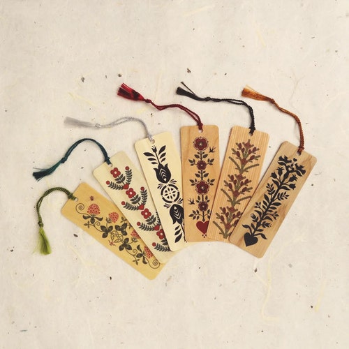 Set of Any 6 Wood Bookmarks With Tassels - Etsy