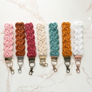 Shell Keychain Crochet Pattern - Etsy