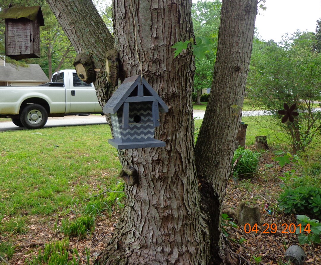 Reclaimed Wood Chevron Pattern Craftsman Birdhouse - Etsy