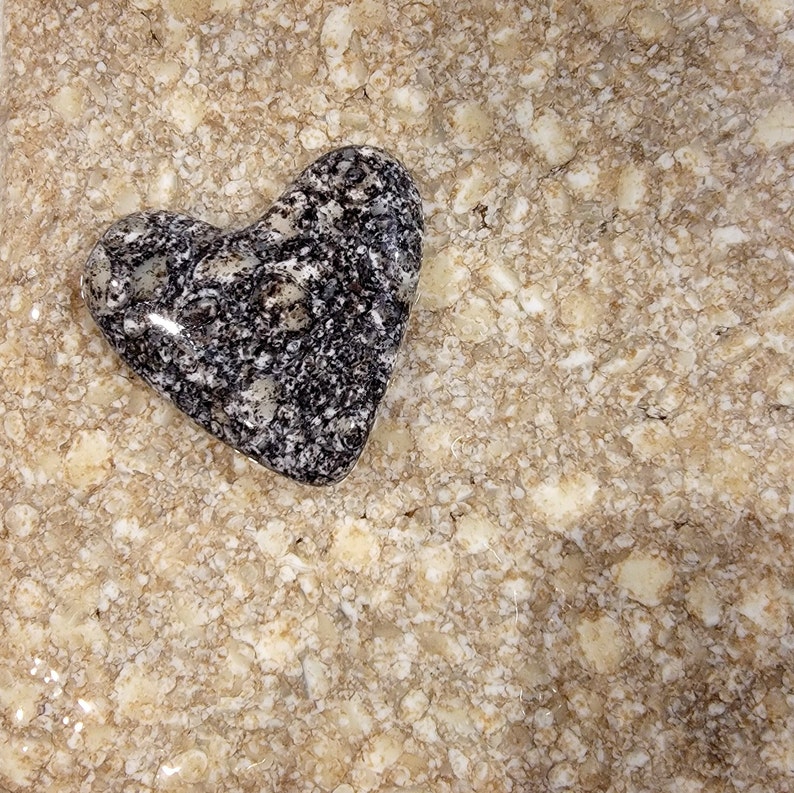 River Rock Reaction Kit Bullseye Glass River Rock Reaction Sampler Kit ...