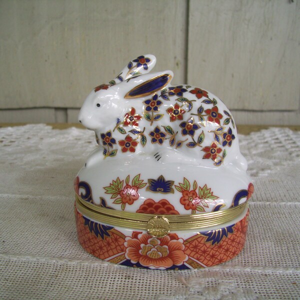Hand Painted Bunny Trinket Box - Etsy
