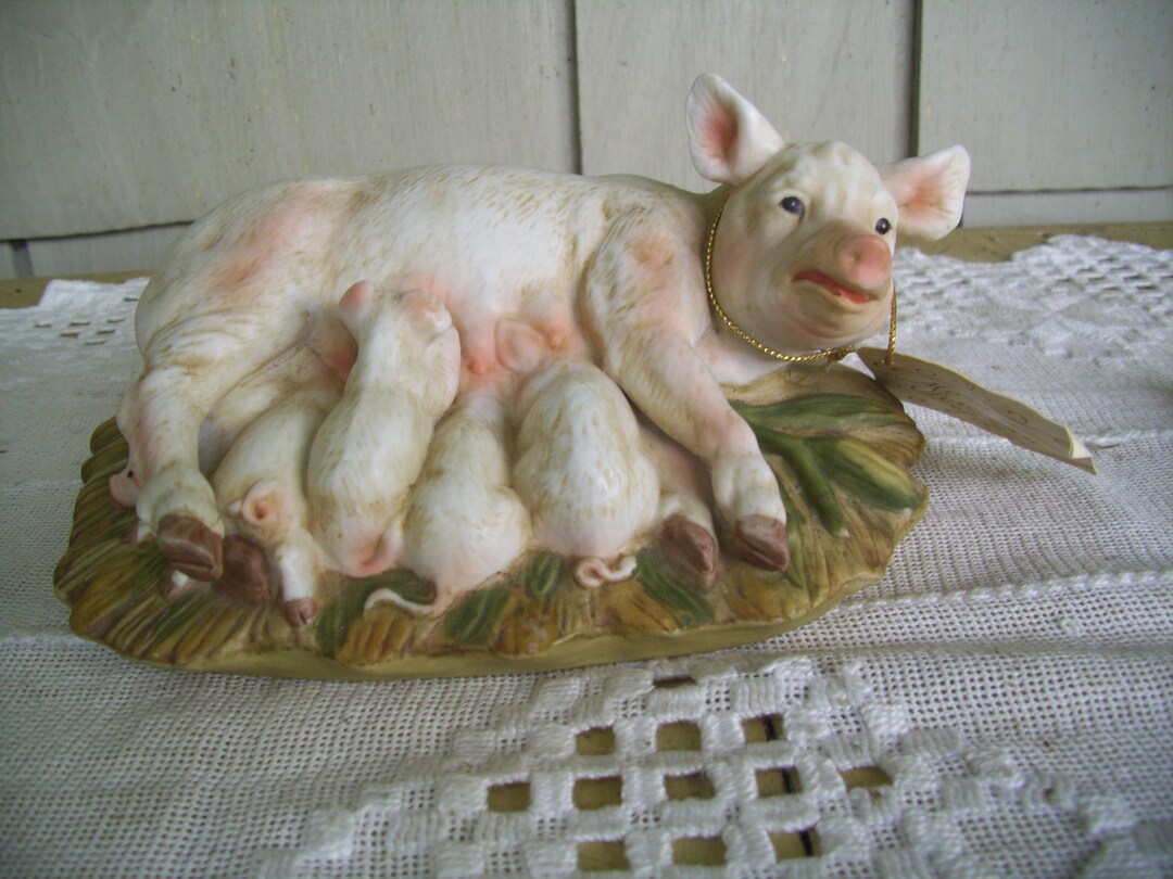 Vintage 1985 Porcelain Pig With Pigletts Figurine, by Homco Masterpiece ...