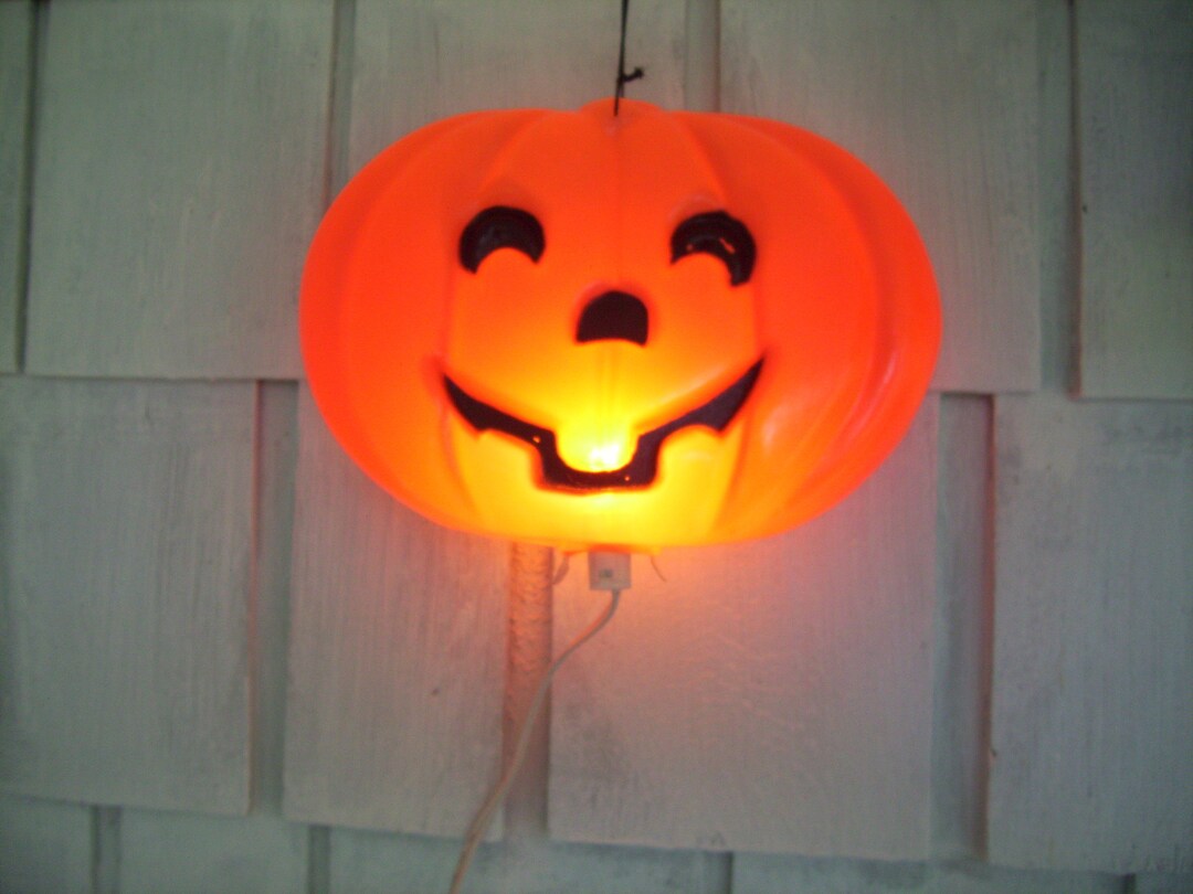 Vintage Halloween Blow Mold Flat Face Pumpkin Window Light 9" by 7 ...
