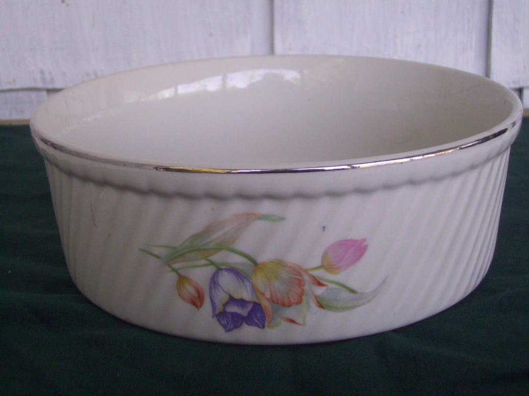 Mid-century Halls Superior French Swirled Baker Casserole With Tulips ...