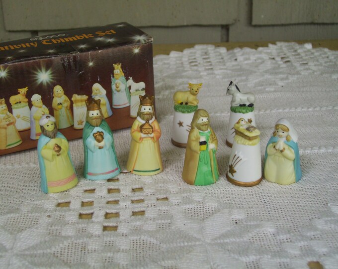Vintage 1986 Enesco Nativity Thimble Set, Porcelain Nativity Thimbles ...