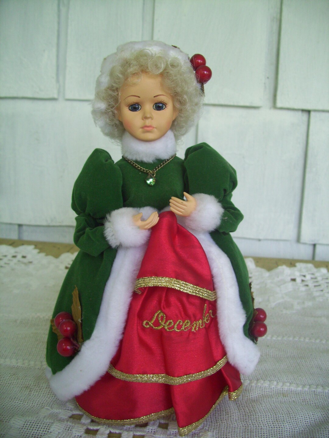 Vintage 1990 Brinns December Girl Revolving Musical Doll 9.25" Tall, "i ...