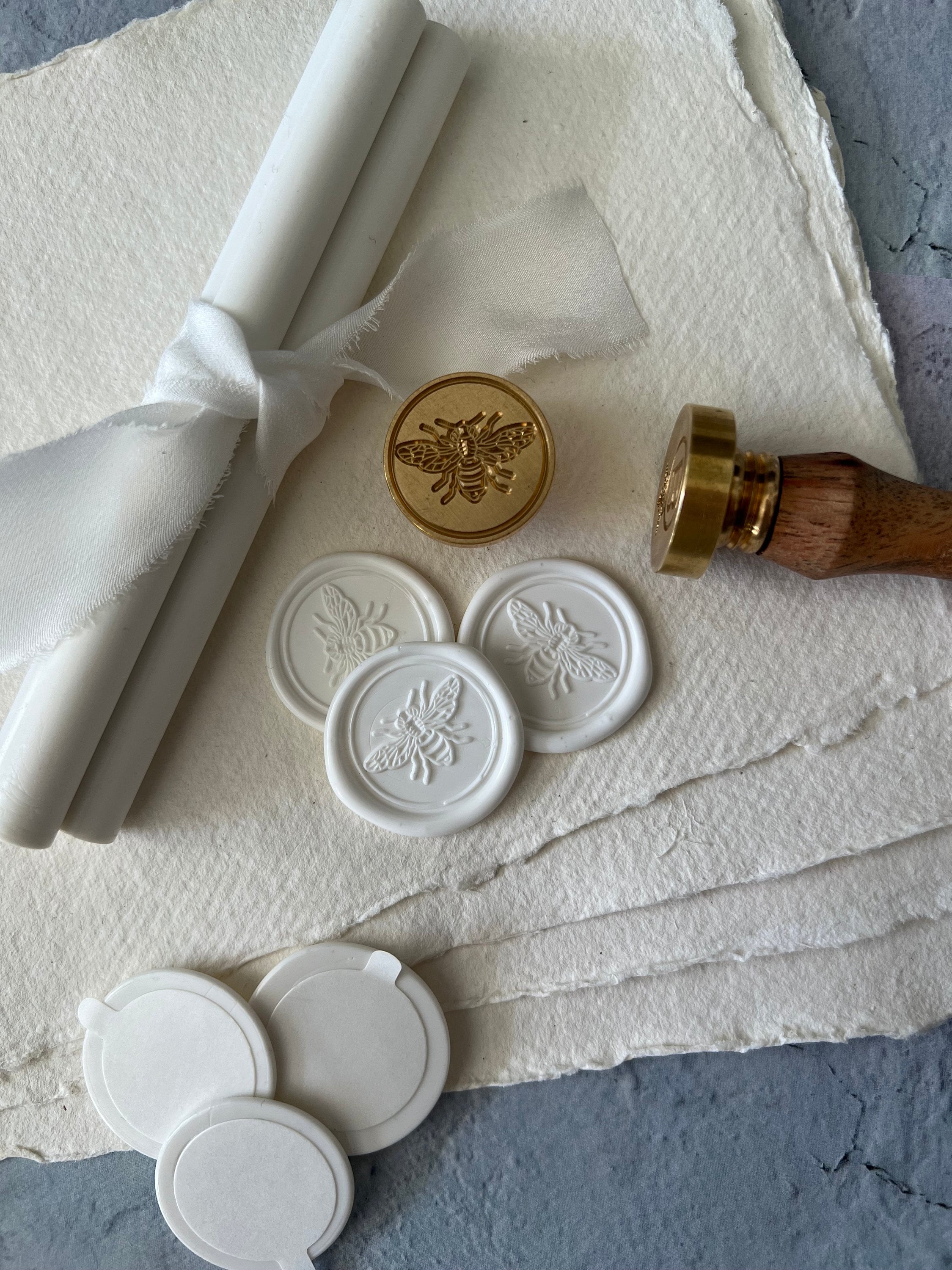 Bee Bumblebee Honeybee / Self Adhesive Wax Seal / Choice of Colours ...