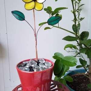 Stained Glass Flower / Flower Stake / Memorial Marker / Glass Flower ...