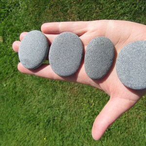 Flat Ocean Rocks, 10 Rock Lot. 1 1/2 to 2 Inches Approx. Flat Oval ...