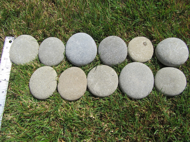 Flat Beach Rocks 10 Rocks. 3 to 4 Inches. 10 Rock Lot of Round - Etsy