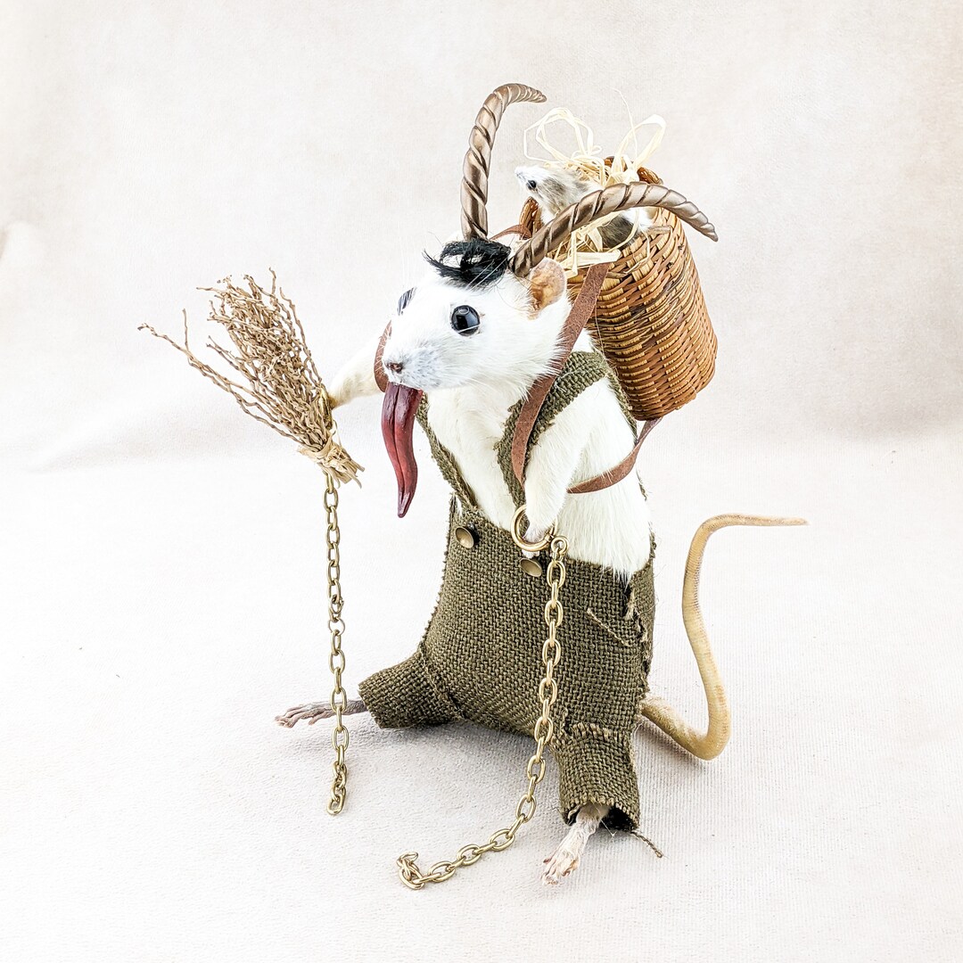 Krampus Rat & Baby Mouse Taxidermy Oddities Curiosities Folklore Horror ...