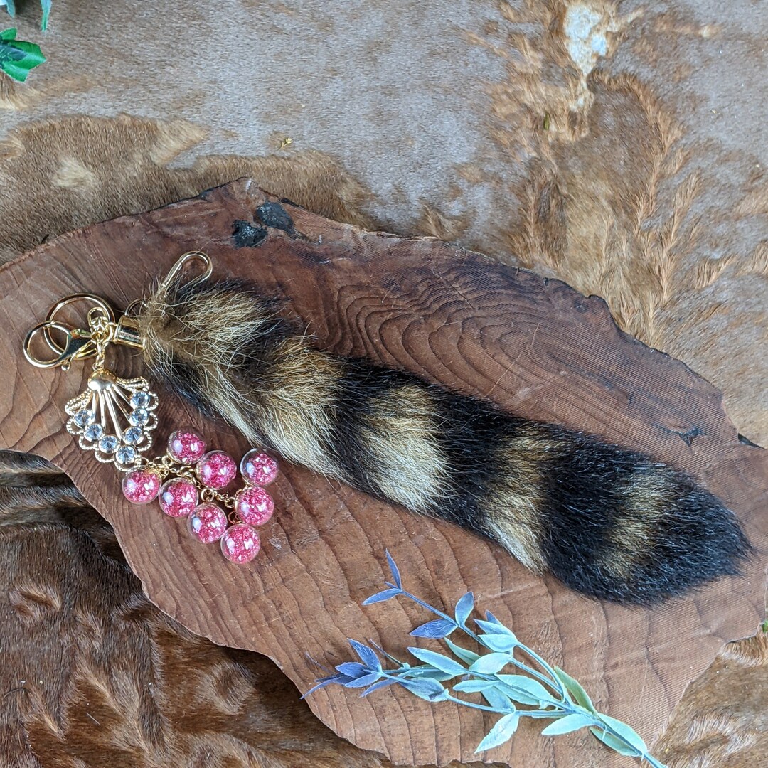 Raccoon Tail Keychain Glss Bubble Charms Talisman Hook Taxidermy ...