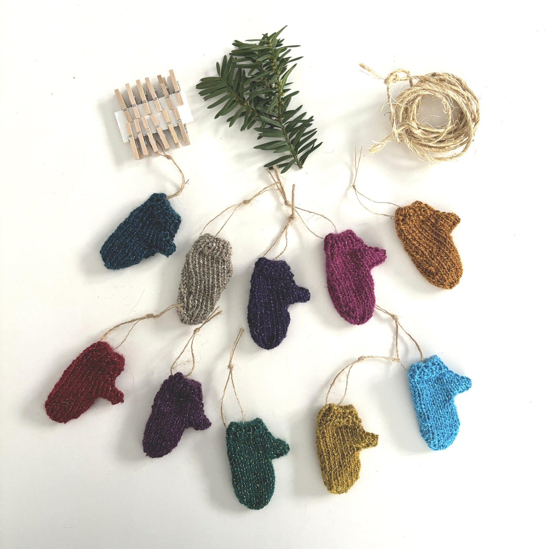 Sparkle Knitted Mitten Garland, Miniature Knit Mitten Bunting, Hand ...