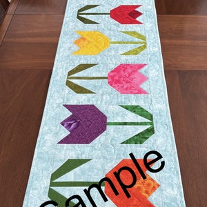 Pattern for Quilted Tulip Table Runner With Paper Piecing Tutorial, Digital Download Pattern - Etsy