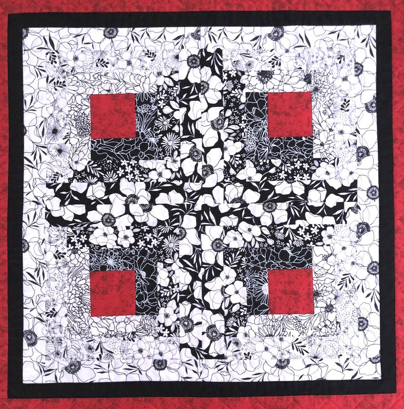Black White Red Table Topper 32-1/4 82cm Square - Etsy