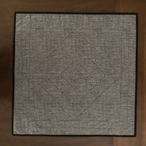 Black White Gray Table Topper, 25-1/4 64cm Square Quilted Table Topper ...