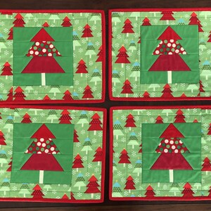 Modern Quilted Placemat Set Set of Four of Bright Christmas - Etsy