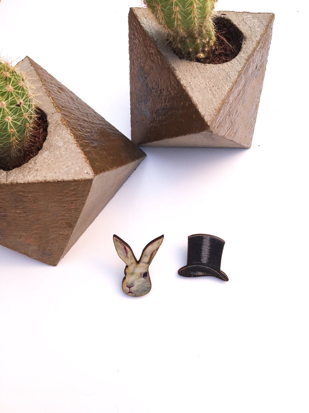 Magic Lapel Pins, White Rabbit and Top Hat - Etsy