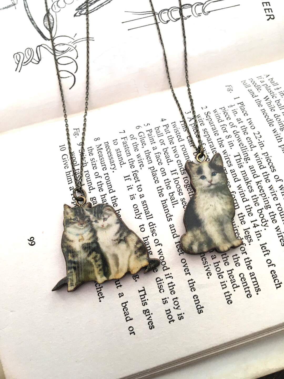 Kitten Necklace, Small Cat Necklace - Etsy