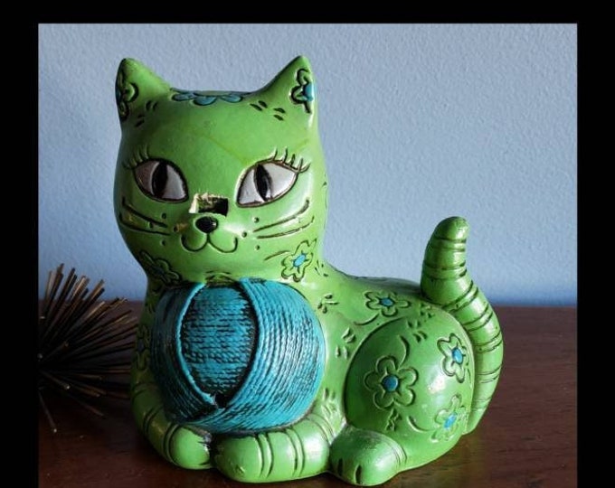 Flower Power Vintage Cat Shaped Yarn or String Dispenser. - Etsy