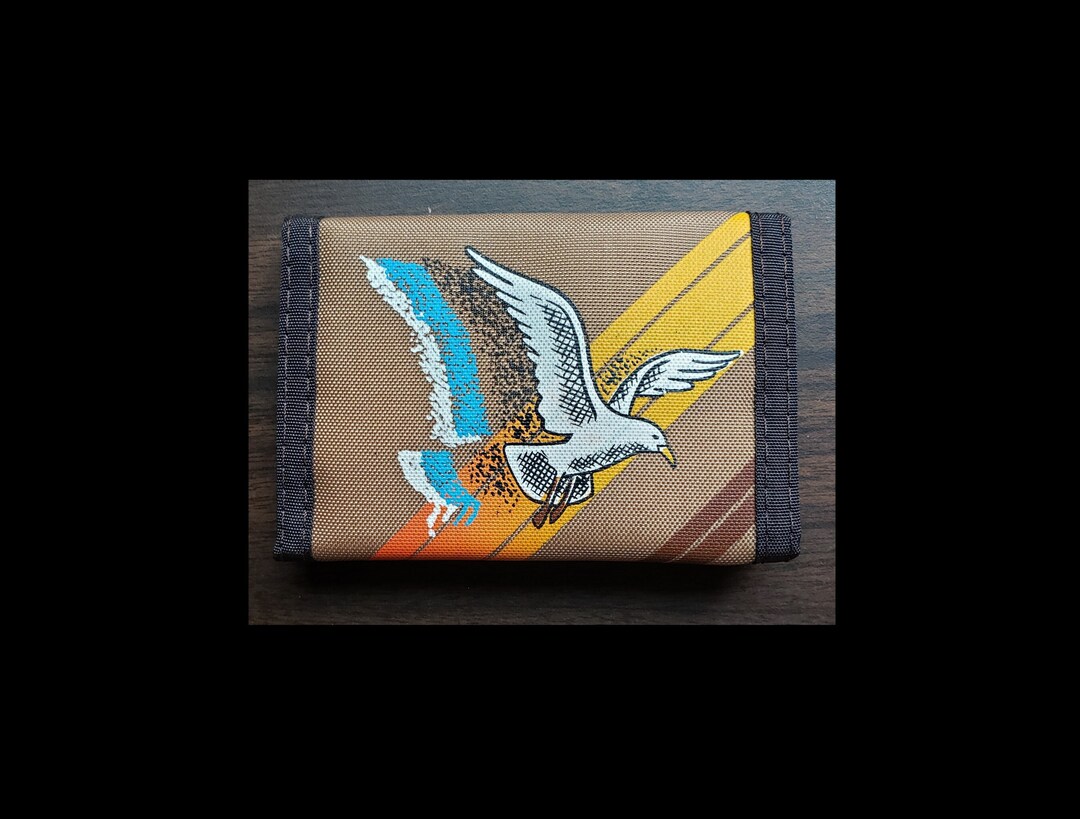 1980s Tri Fold Seagull Motif Surfer Wallet. - Etsy