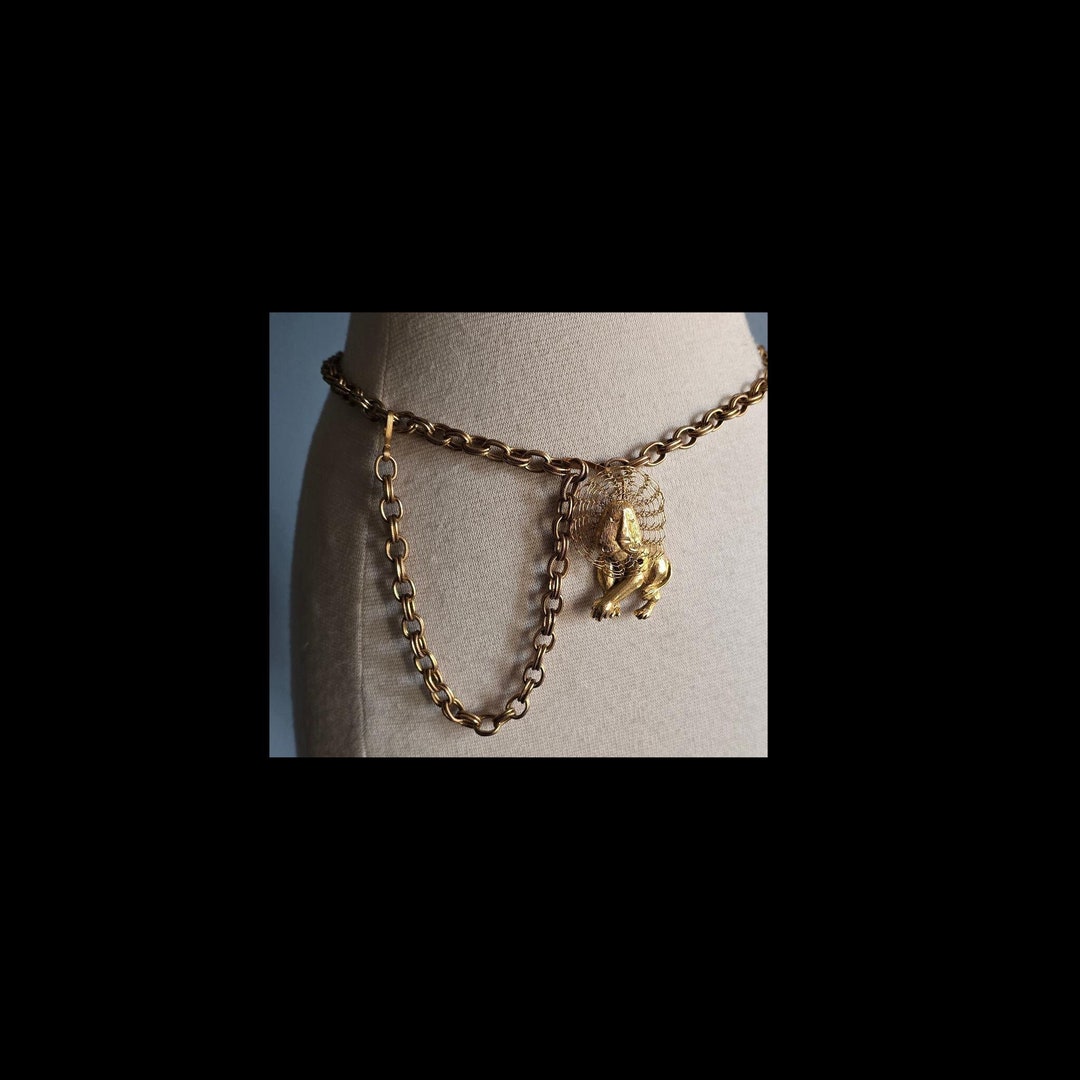Vintage Adjustable Lion Chain Belt. - Etsy